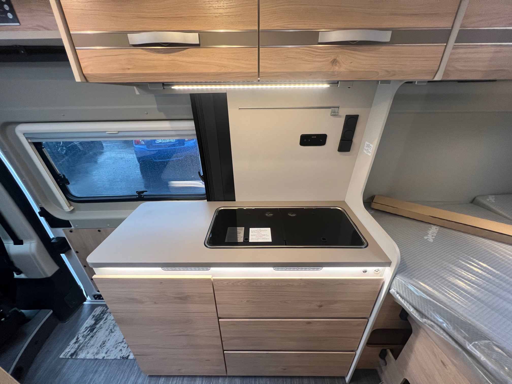 Dethleffs Globetrail 600 DS Advantage - Denys Motorhomes - Dethleffs