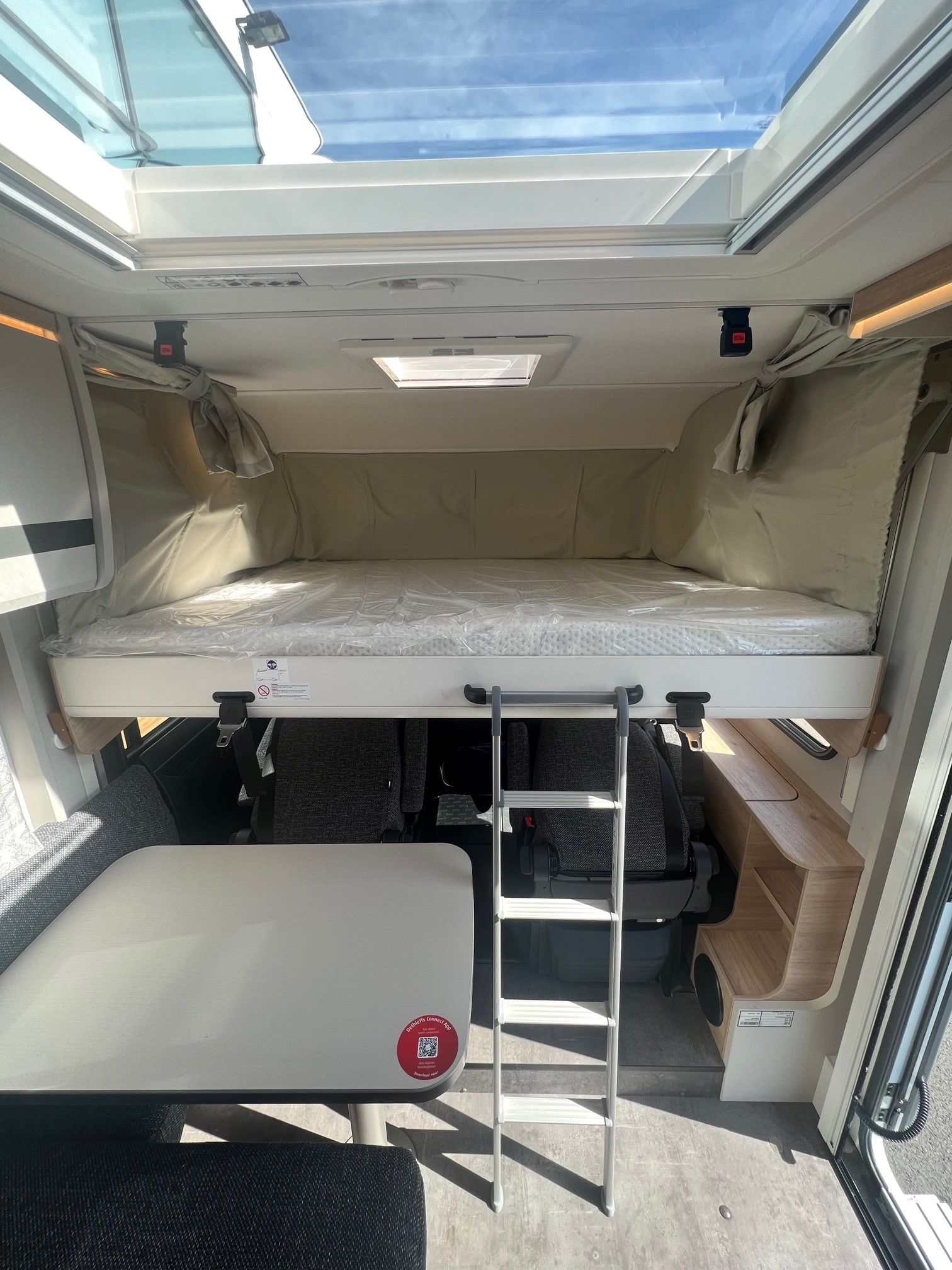 Dethleffs Globebus I1 GT - Denys Motorhomes - Dethleffs